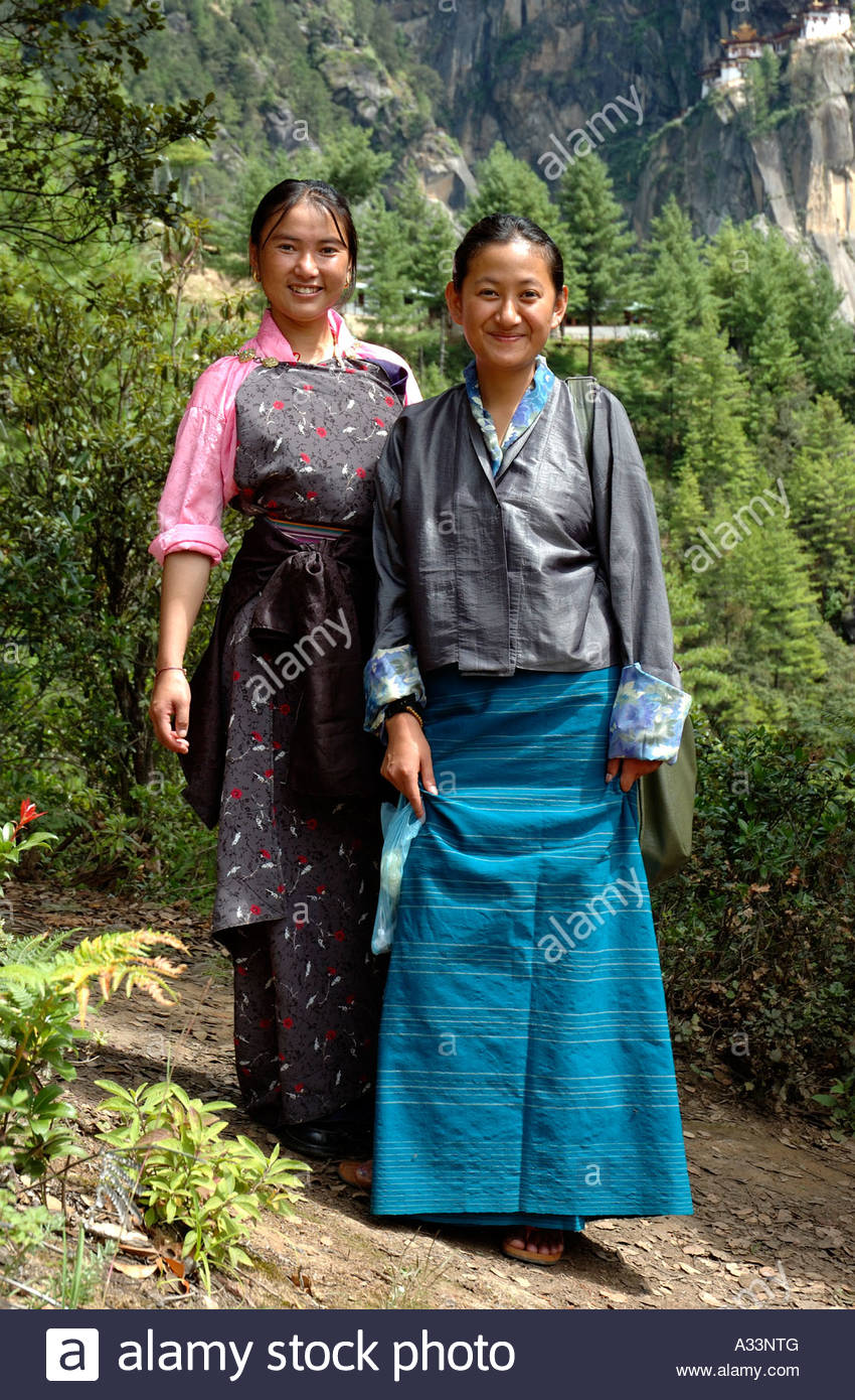 Bhutan Women Smiling Stock Photos & Bhutan Women Smiling Stock Images ...