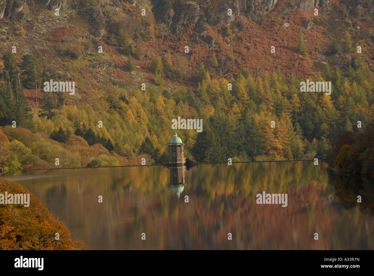 Garreg Ddu Reservoir Elan Valley Mid Wales Stock Photo - Alamy
