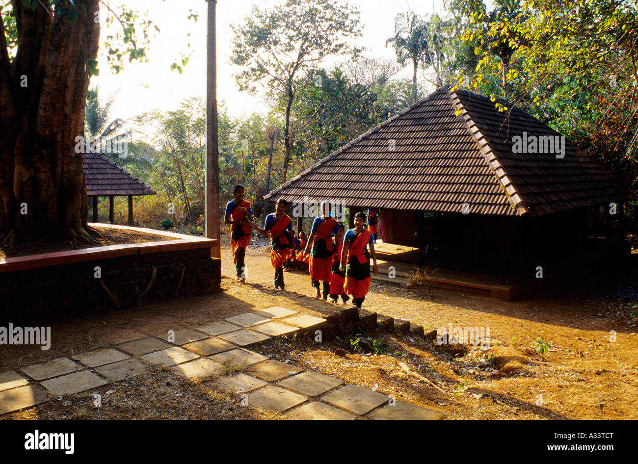 Kerala kalamandalam hi-res stock photography and images - Alamy
