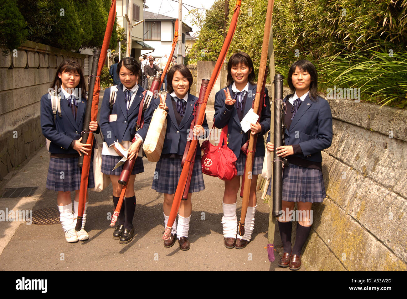 Kamakura school girls hi-res stock photography and images - Alamy