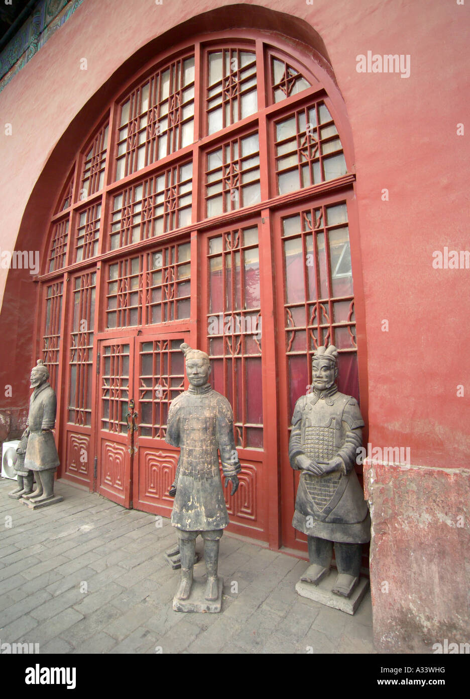 terracotta warriors outside Beijing drum towers Stock Photo - Alamy