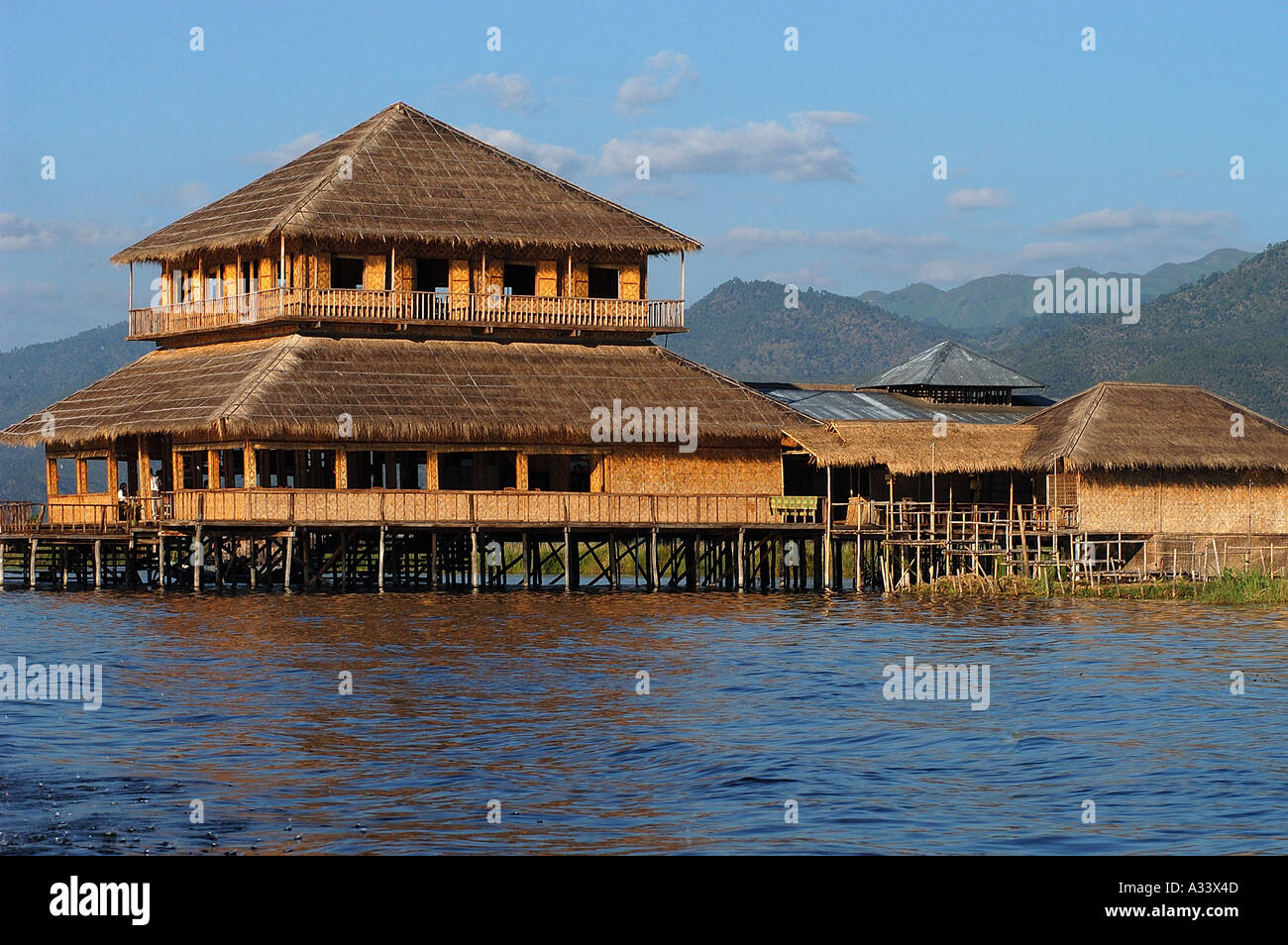 floating restaurant Inle Lake Burma Myanmar Stock Photo - Alamy