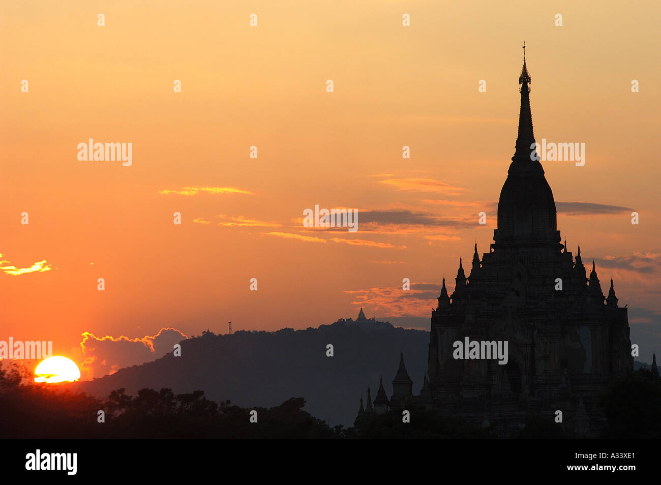 sunset temples Plains of Bagan Burma Myanmar Stock Photo - Alamy