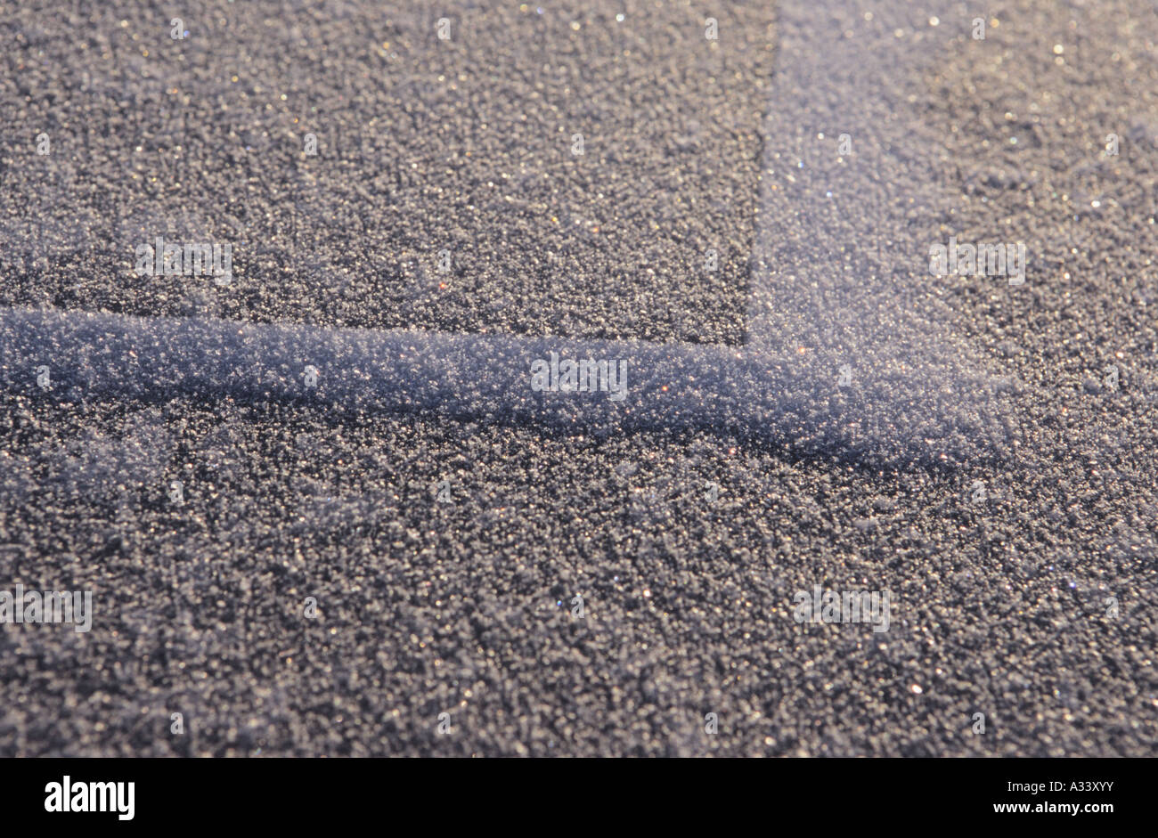 Crack crystals hi-res stock photography and images - Alamy