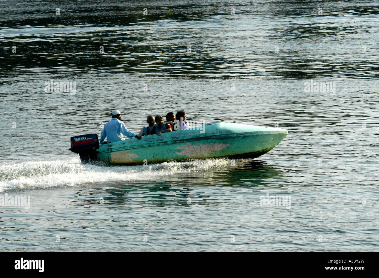 SPEED BOAT RIDING IN AKKULAM LAKE TRIVANDRUM Stock Photo - Alamy