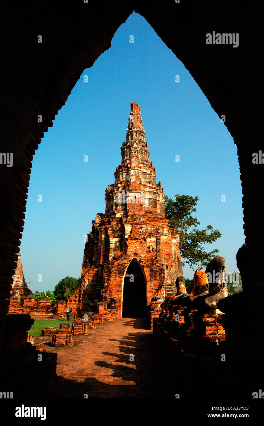 Watthana hi-res stock photography and images - Alamy