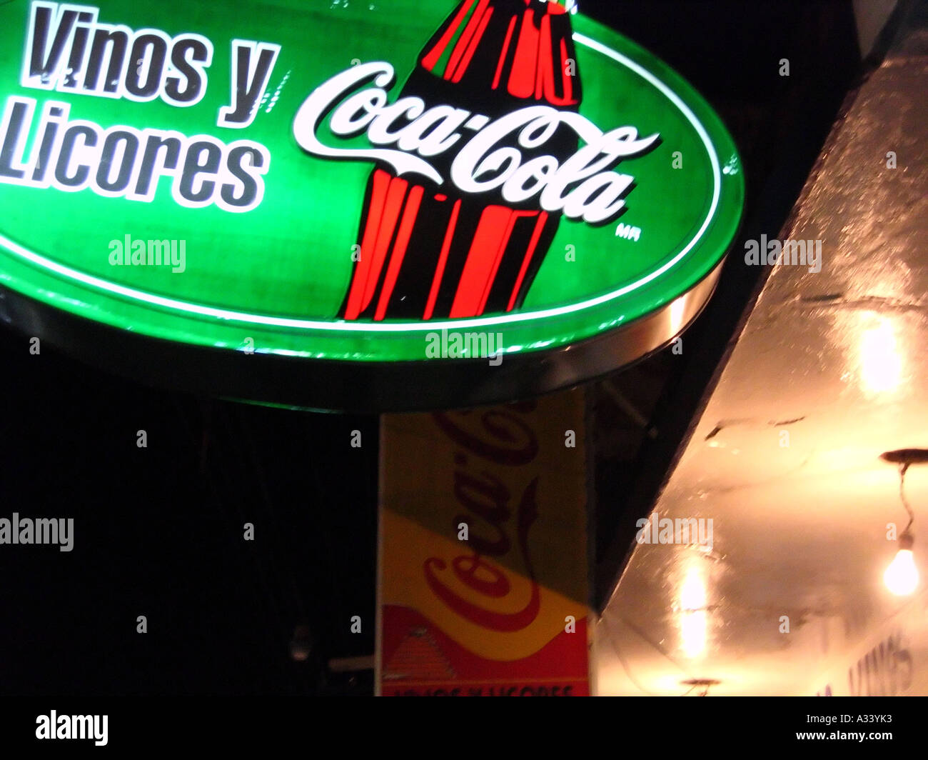 Coca cola sign mexico hi-res stock photography and images - Alamy