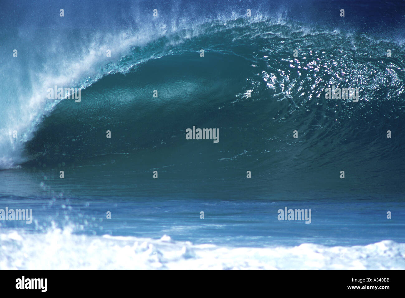 Pipeline masters hi-res stock photography and images - Alamy