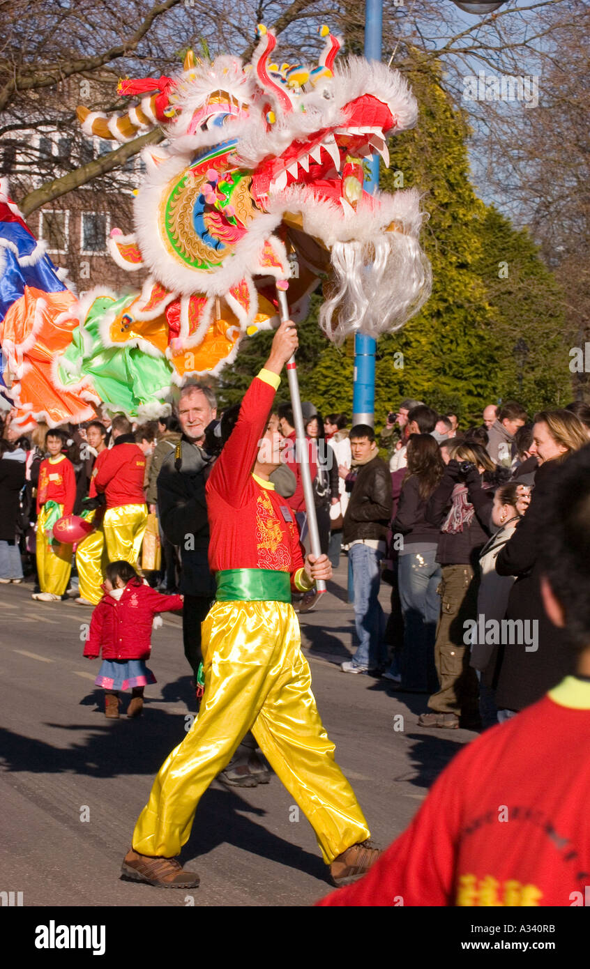 Dance dragon hi-res stock photography and images - Alamy