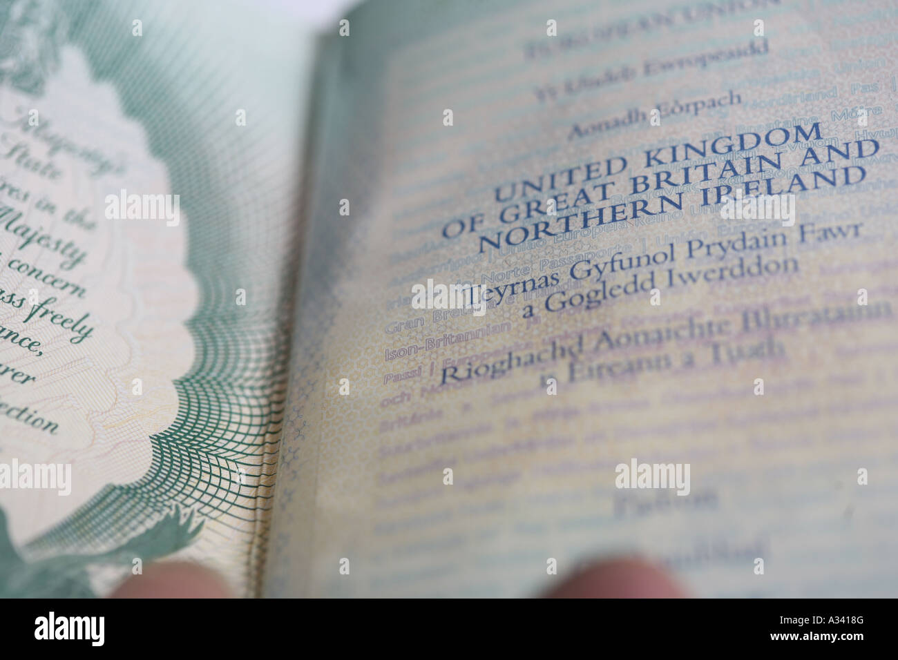 Passport scan uk hi-res stock photography and images - Alamy