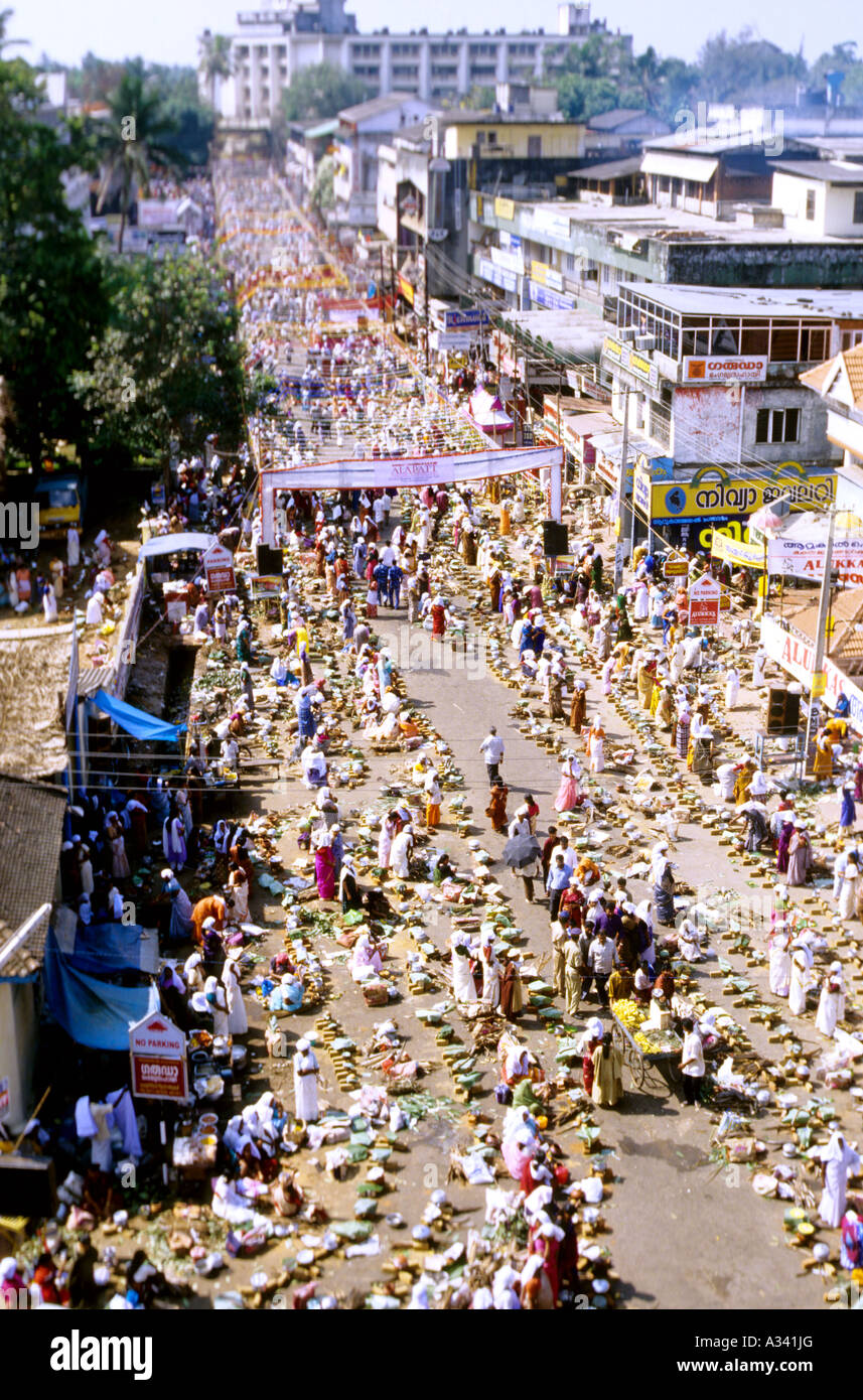 ATTUKAL PONGALA IN TRIVANDRUM KERALA Stock Photo - Alamy