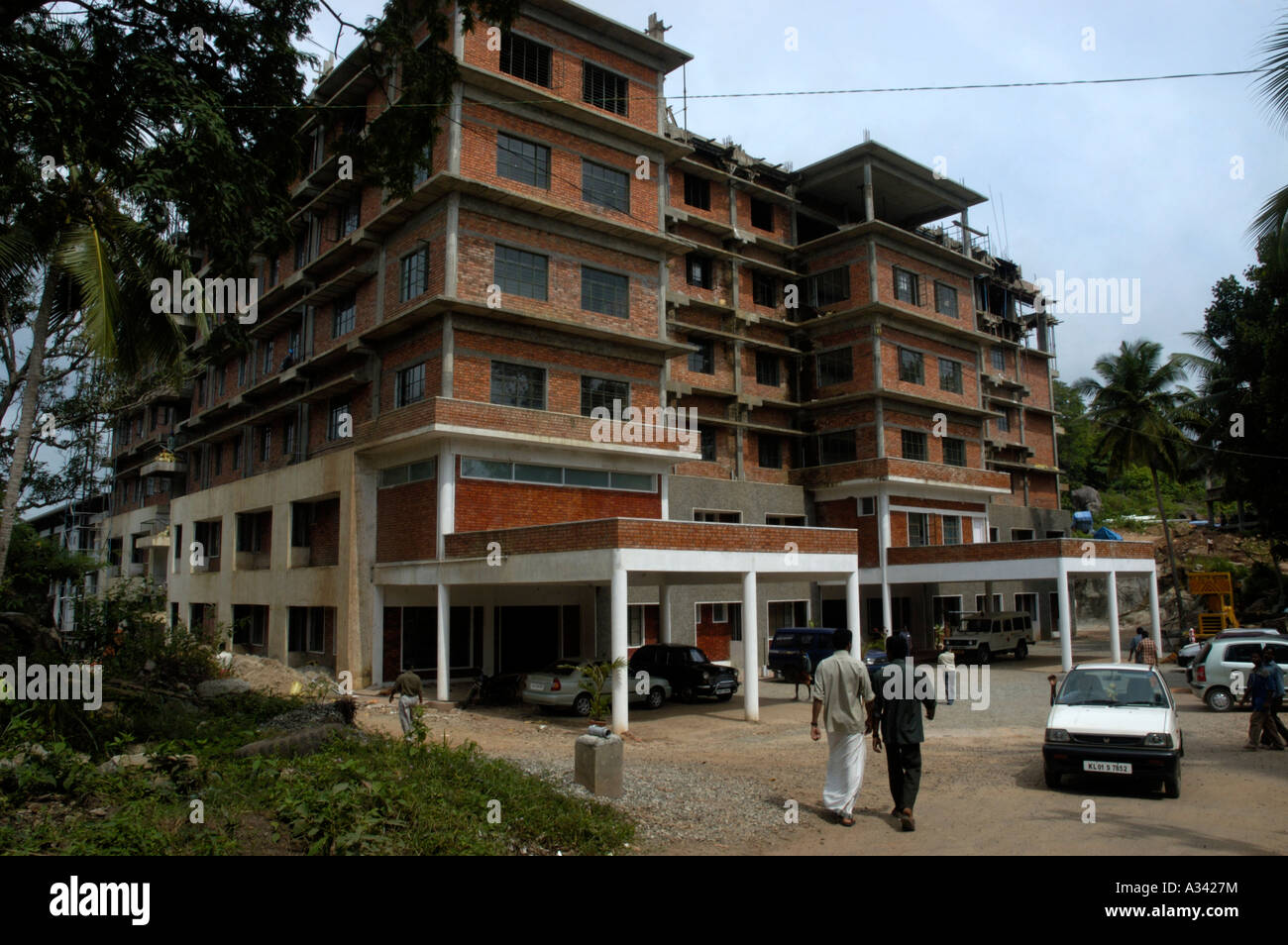 EXTERIOR OF SUT MEDICAL COLLEGE VATTAPARA TRIVANDRUM Stock Photo - Alamy