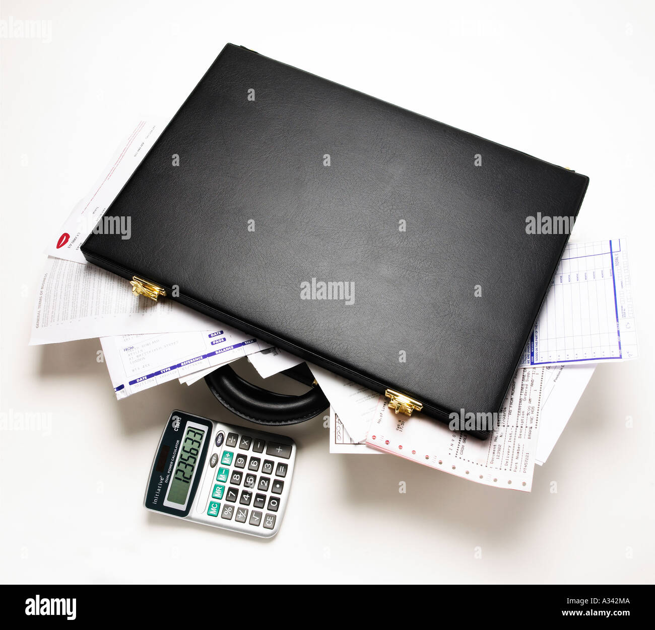 Black breifcase hi-res stock photography and images - Alamy