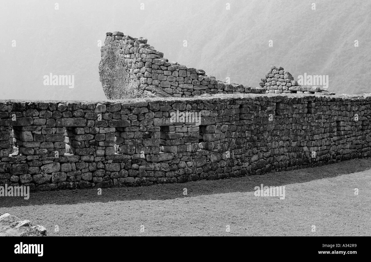 Machu Picchu buildings in Peru Stock Photo - Alamy