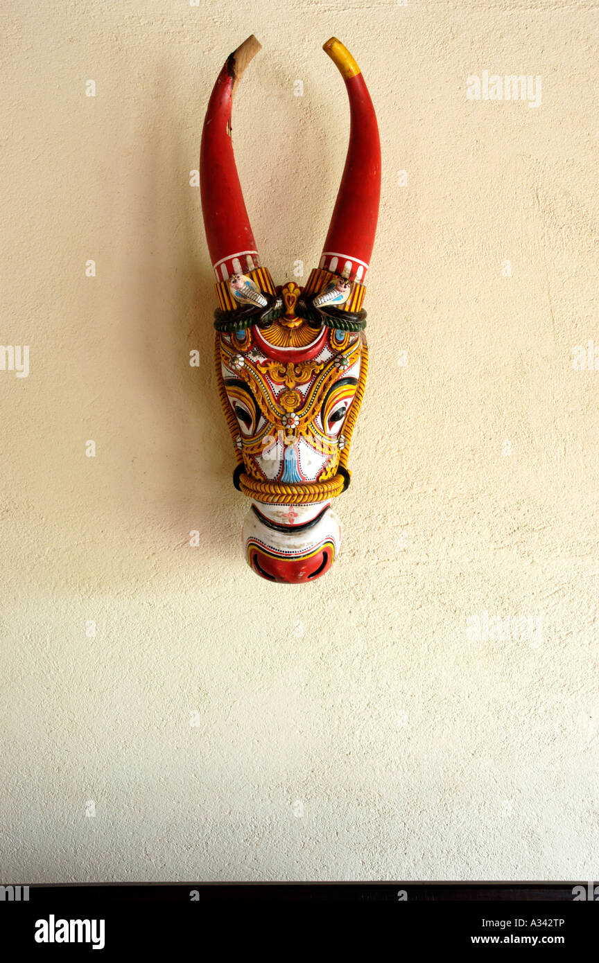 DECORATED MODEL HEAD OF OXEN OF SOUTH INDIA Stock Photo - Alamy