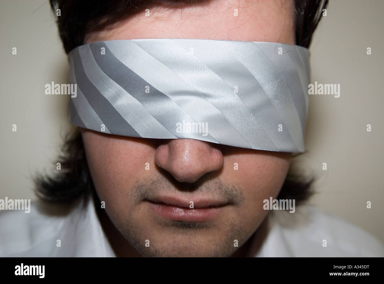 Blindfold no person hi-res stock photography and images - Alamy