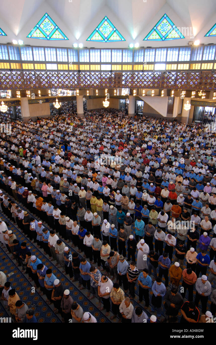 Malaysian muslim islamic hat hi-res stock photography and images - Alamy