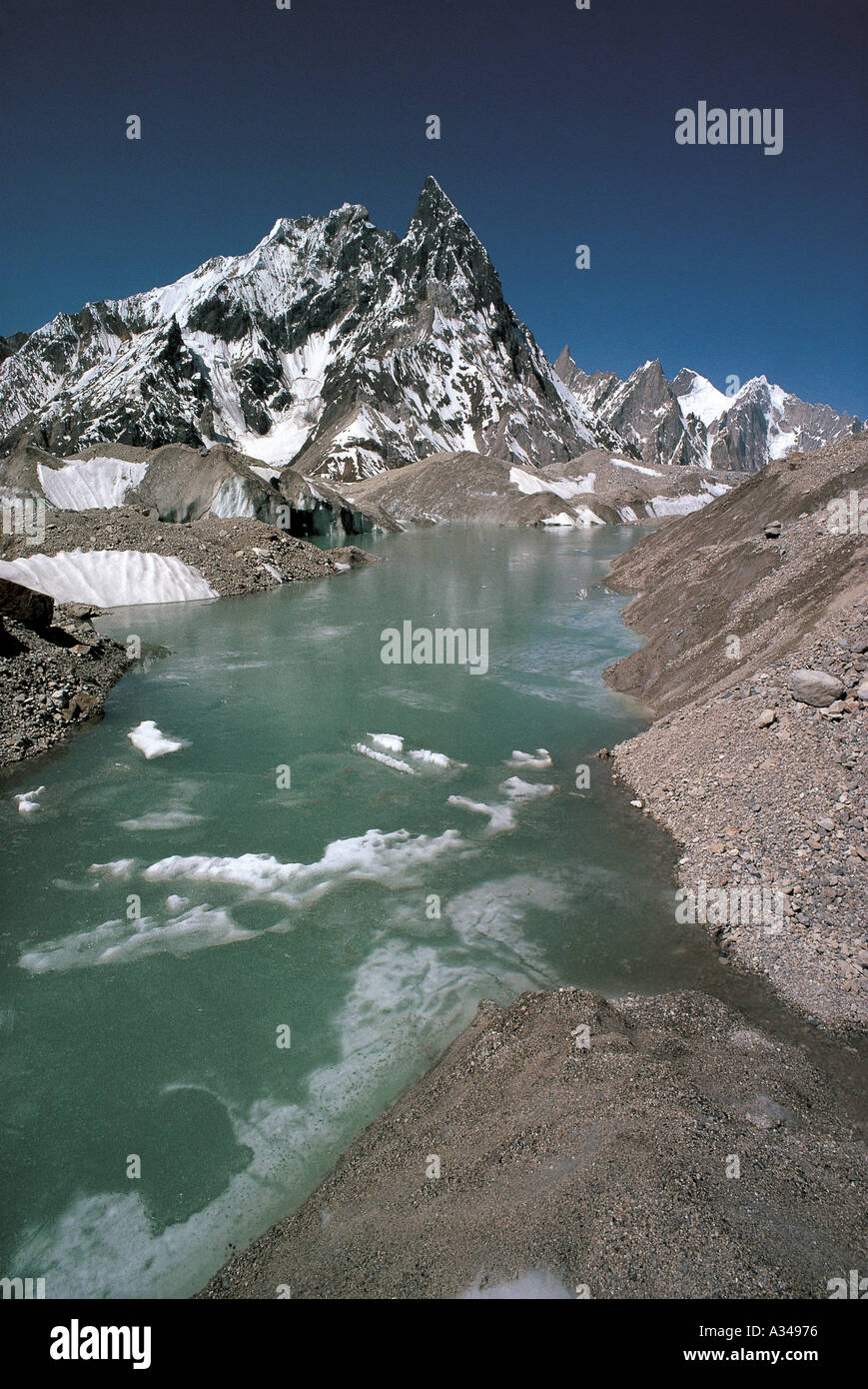 728 19 hi-res stock photography and images - Alamy