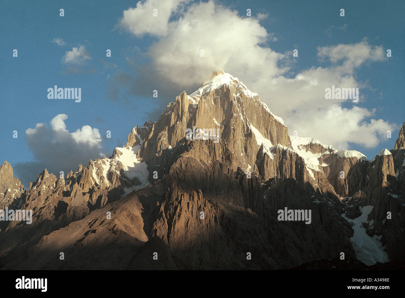 Baltoro Muztagh Range High Resolution Stock Photography and Images - Alamy
