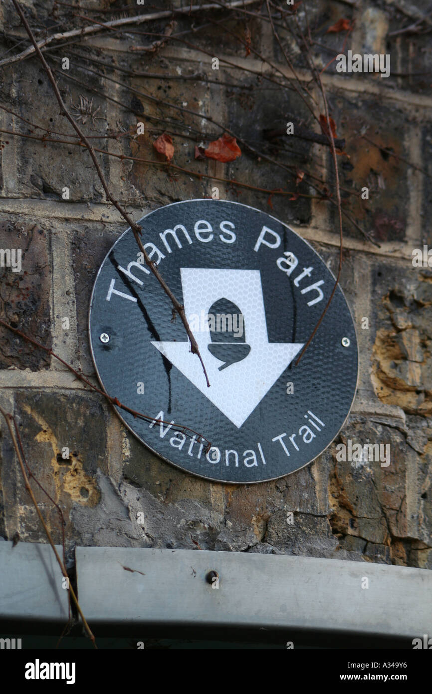 Thames Path Sign Stock Photo - Alamy