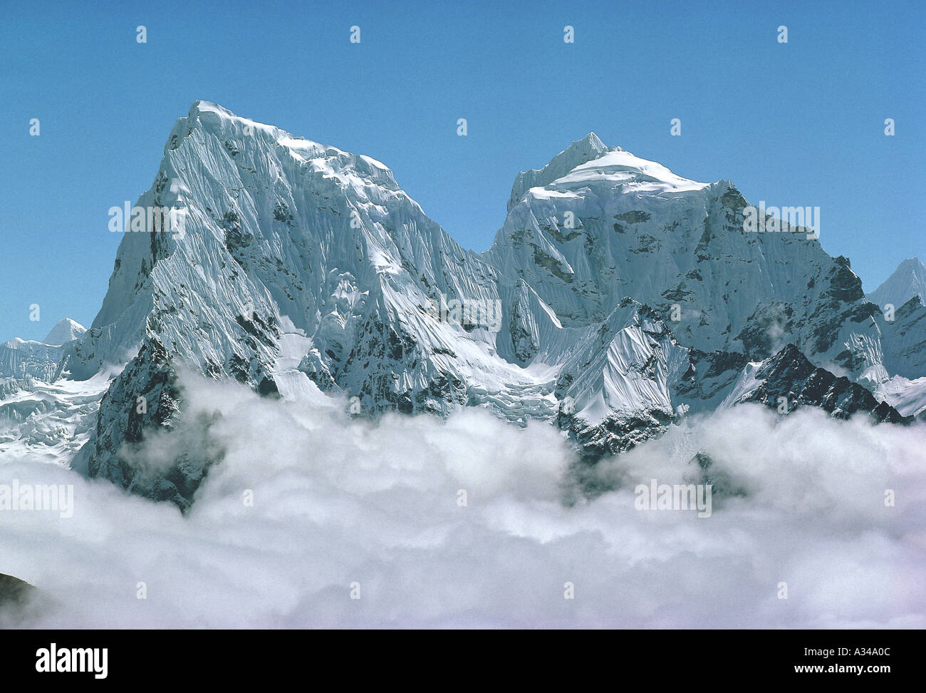 Khumbu Himal from Gokyo Ridge Stock Photo - Alamy