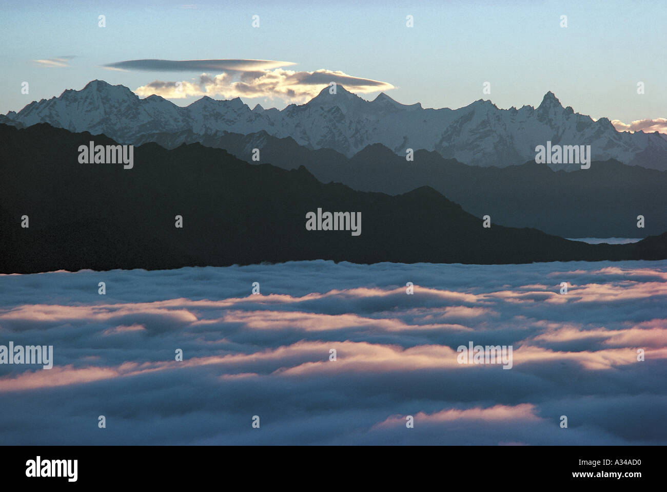Lapchi hi-res stock photography and images - Alamy