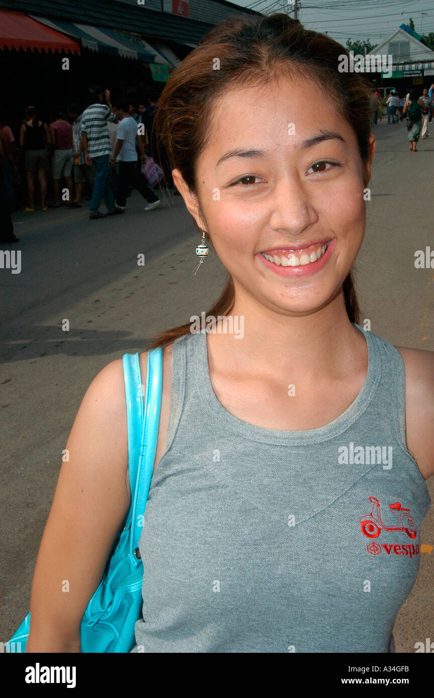 Thai girl Bangkok Thailand MR Stock Photo - Alamy