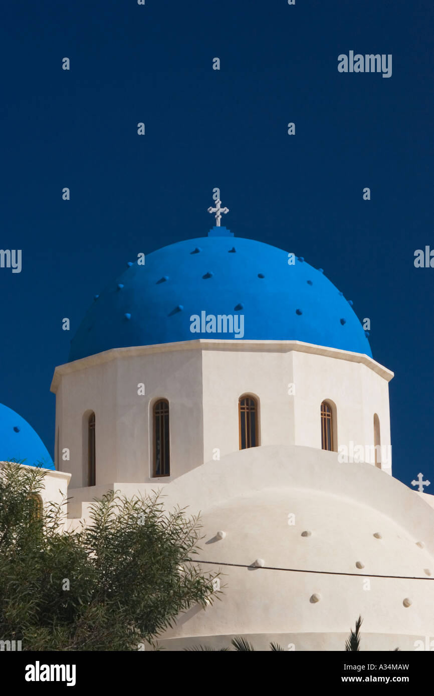 Parisia hi-res stock photography and images - Alamy