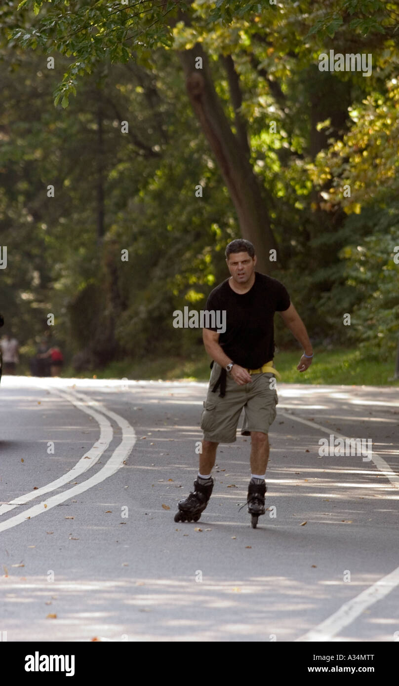 Rollerblade fall hi-res stock photography and images - Alamy