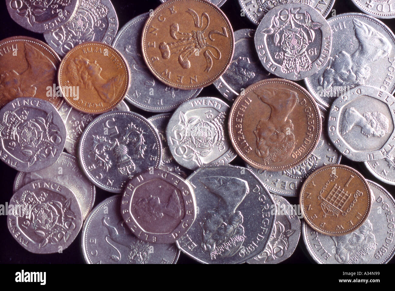 Coins of uk hi-res stock photography and images - Alamy