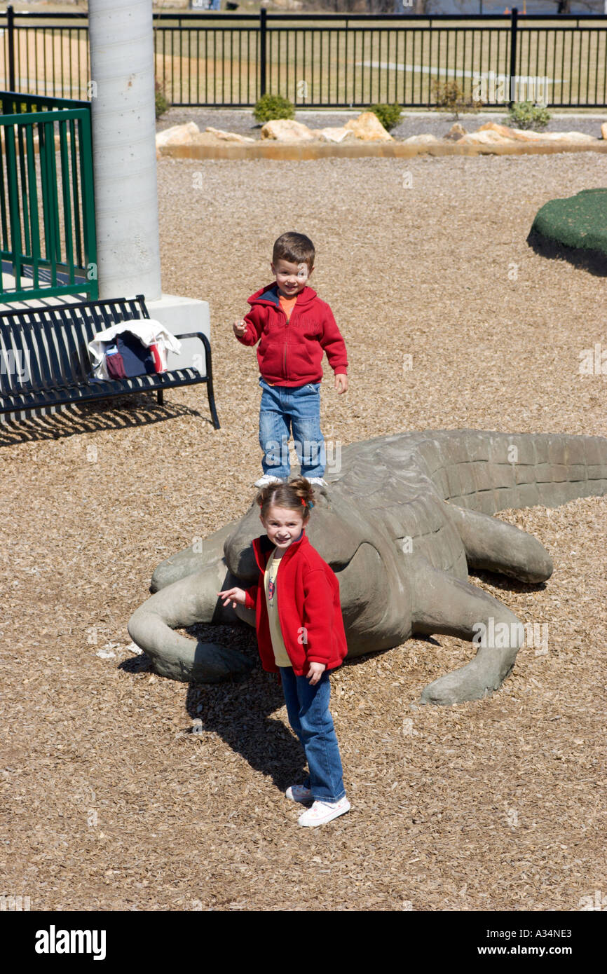 Alligator playground hi-res stock photography and images - Alamy