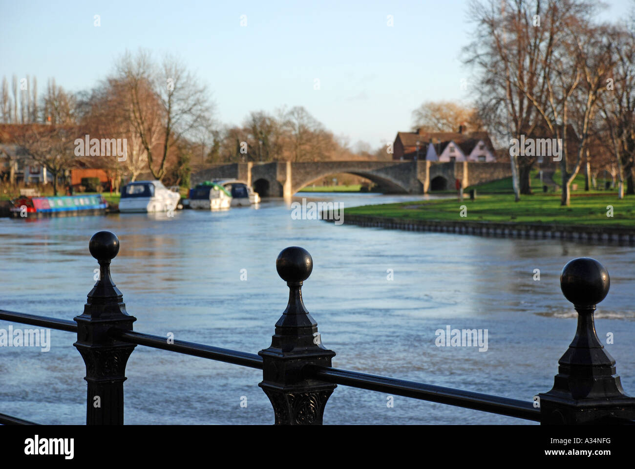 balustrade railing on river embankment Stock Photo - Alamy