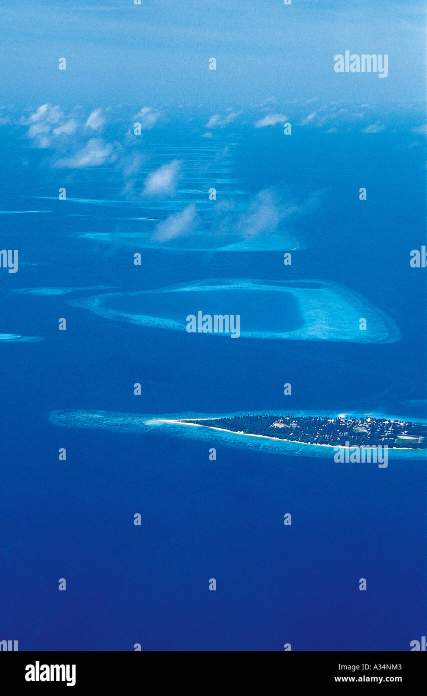 Maldives atol view hi-res stock photography and images - Alamy