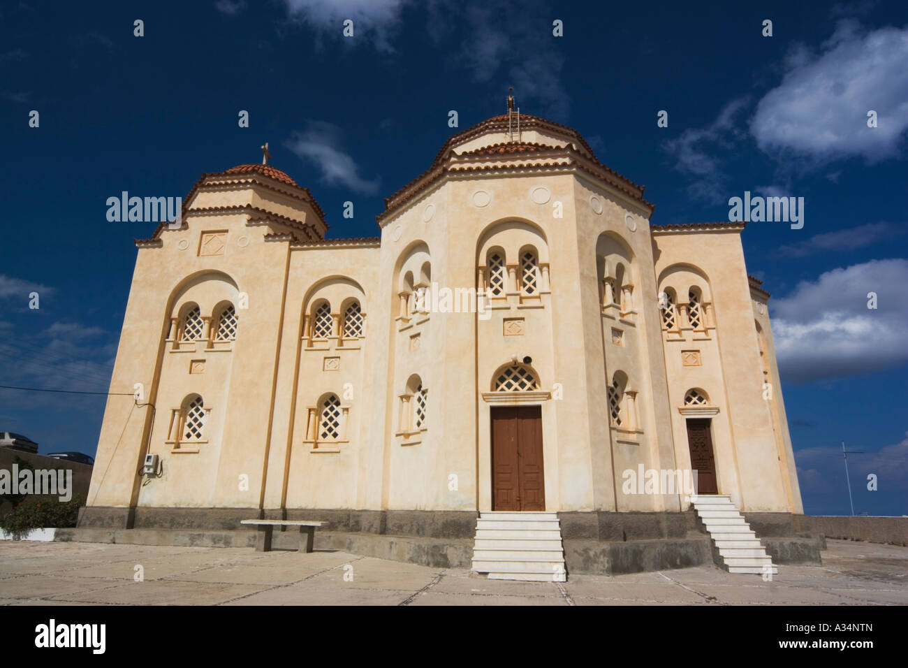 Exo Gonia Santorini Fira Church with red roof Stock Photo - Alamy