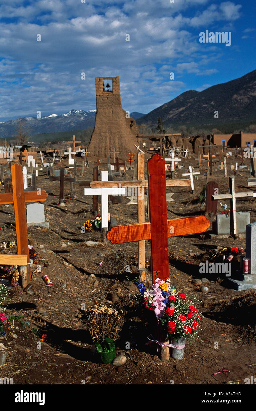 Native cemetery taos new mexico hi-res stock photography and images - Alamy