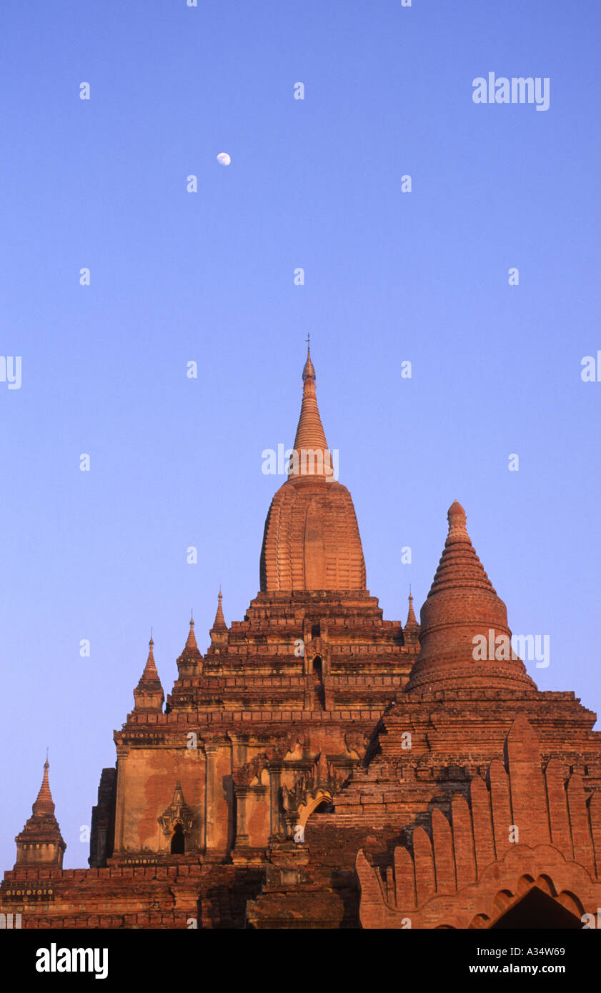 Moon over burma hi-res stock photography and images - Alamy