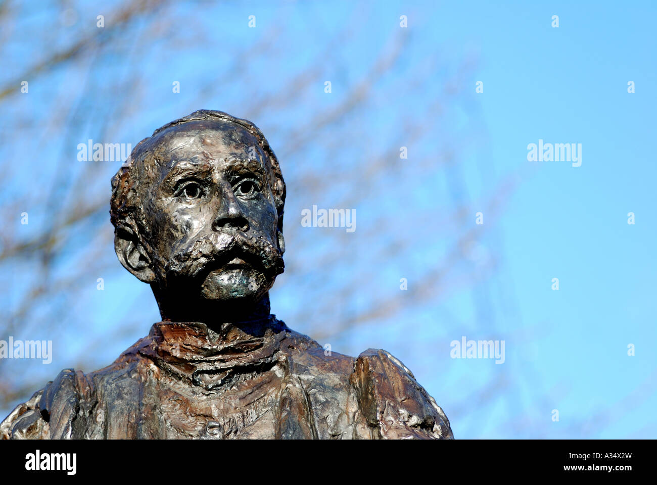 Worcester Elgar Statue High Resolution Stock Photography and Images - Alamy