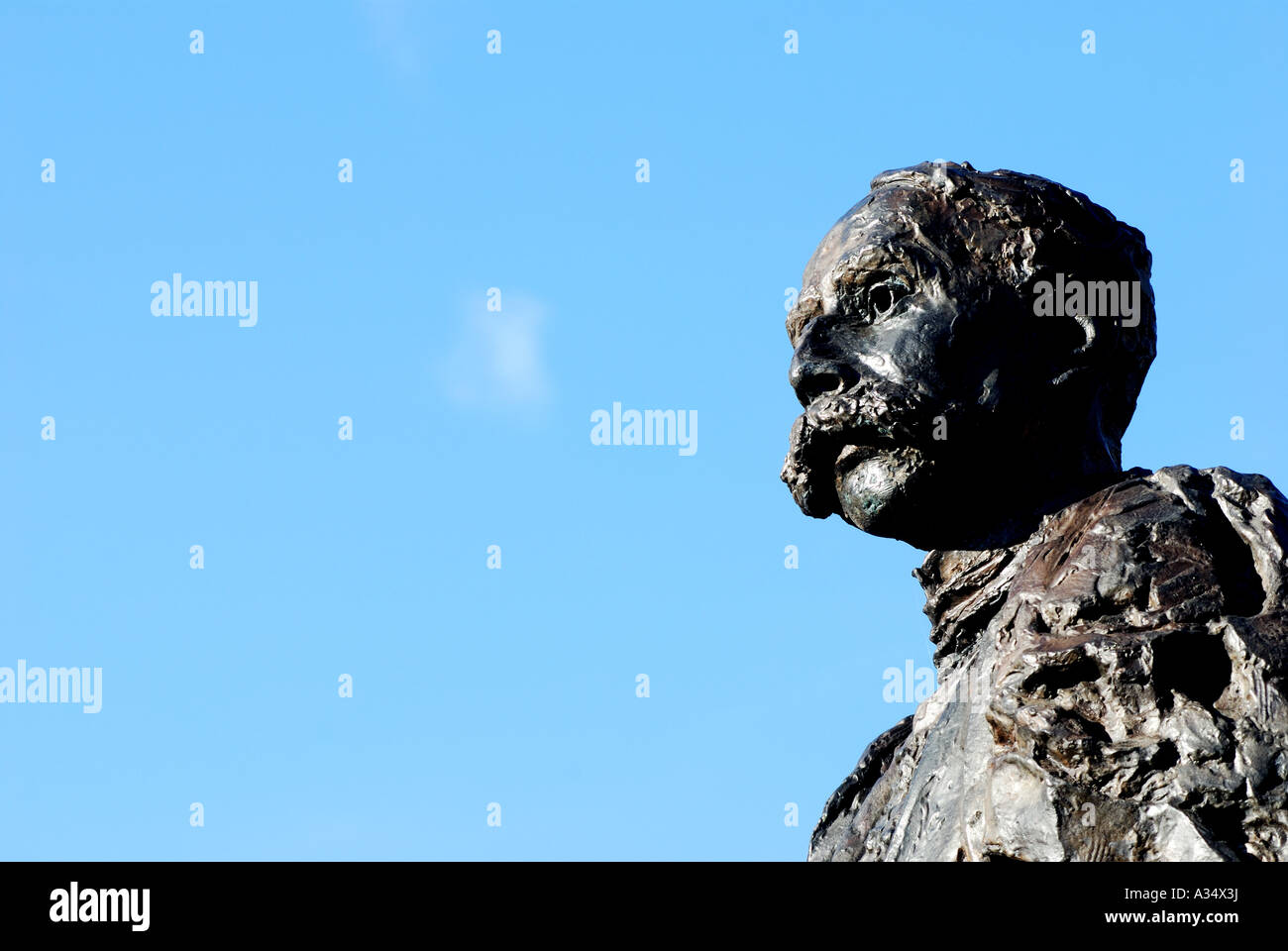 Worcester Elgar Statue High Resolution Stock Photography and Images - Alamy