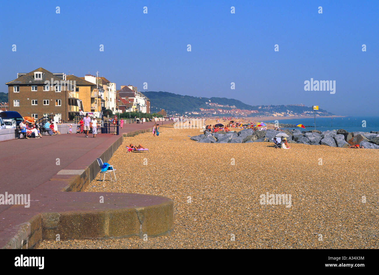 Hythe beach in Summer, Kent, UK Stock Photo - Alamy