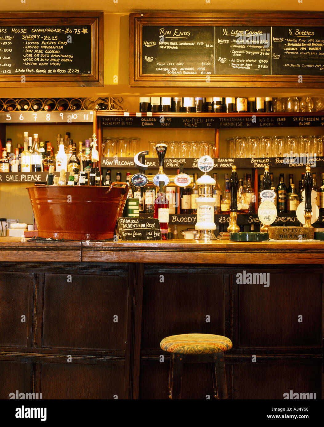 bar counter at The Olive Branch Pub Stock Photo - Alamy