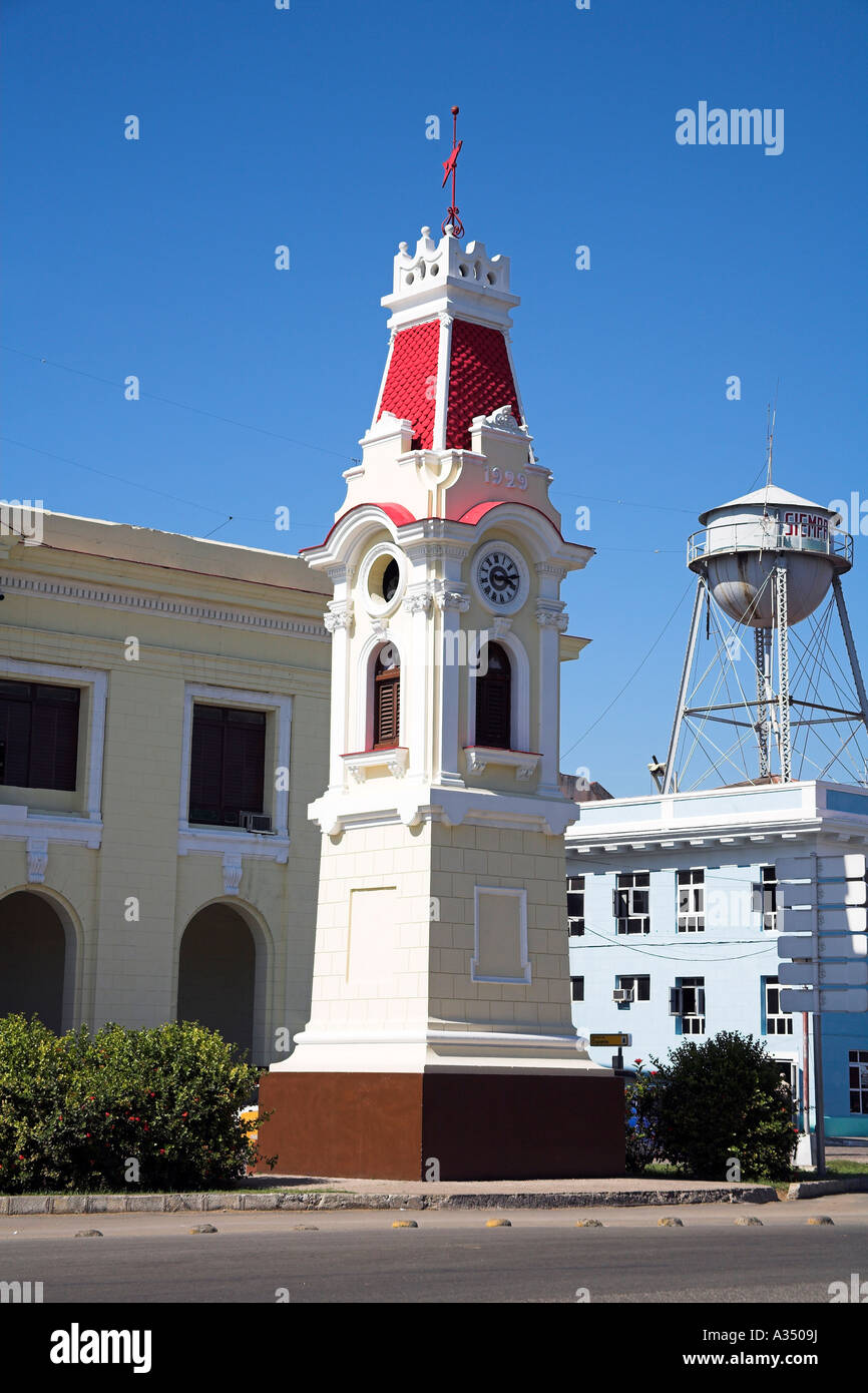 Cuba customs house hi-res stock photography and images - Alamy