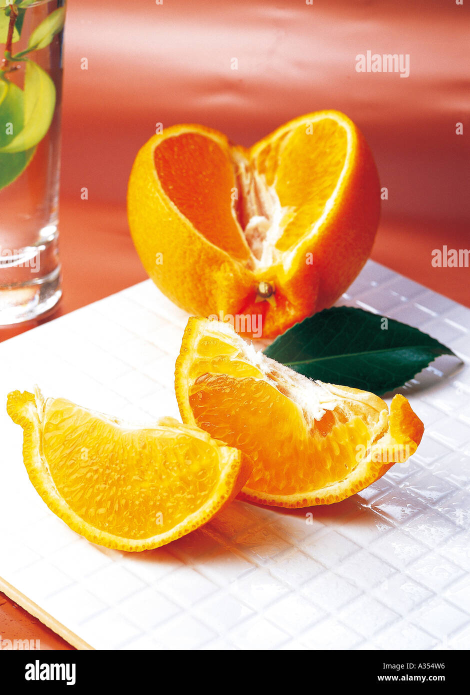 Mandarin harvest hi-res stock photography and images - Alamy