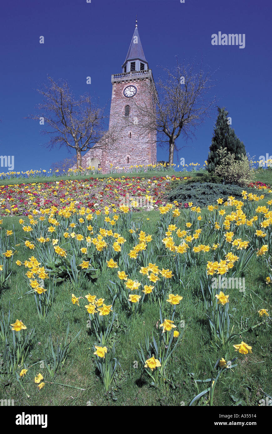 Bank street of inverness hi-res stock photography and images - Alamy