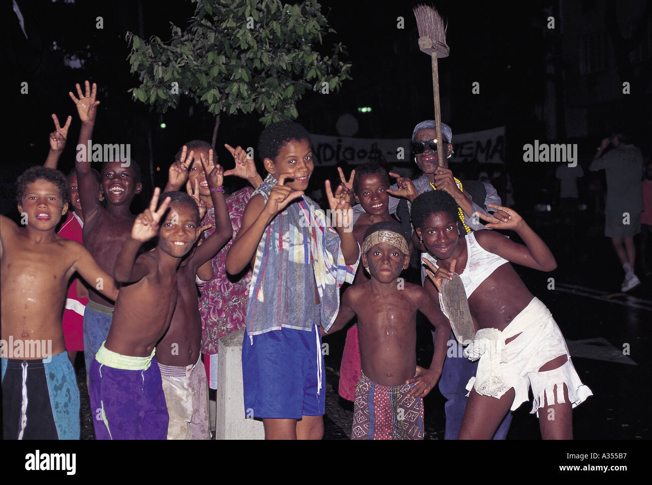 Brazil rio carnival children hi-res stock photography and images - Alamy