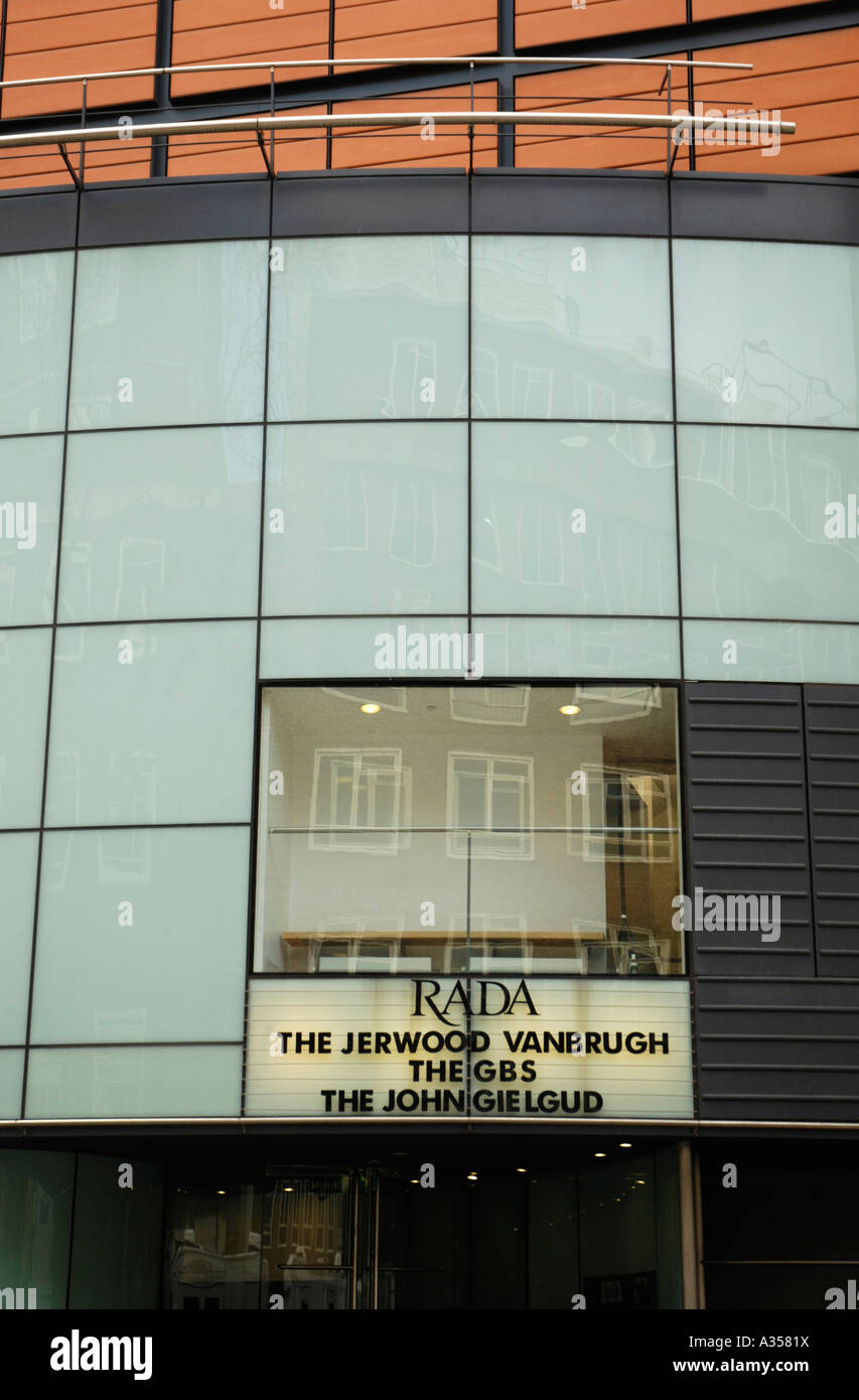 Royal academy of dramatic art hi-res stock photography and images - Alamy