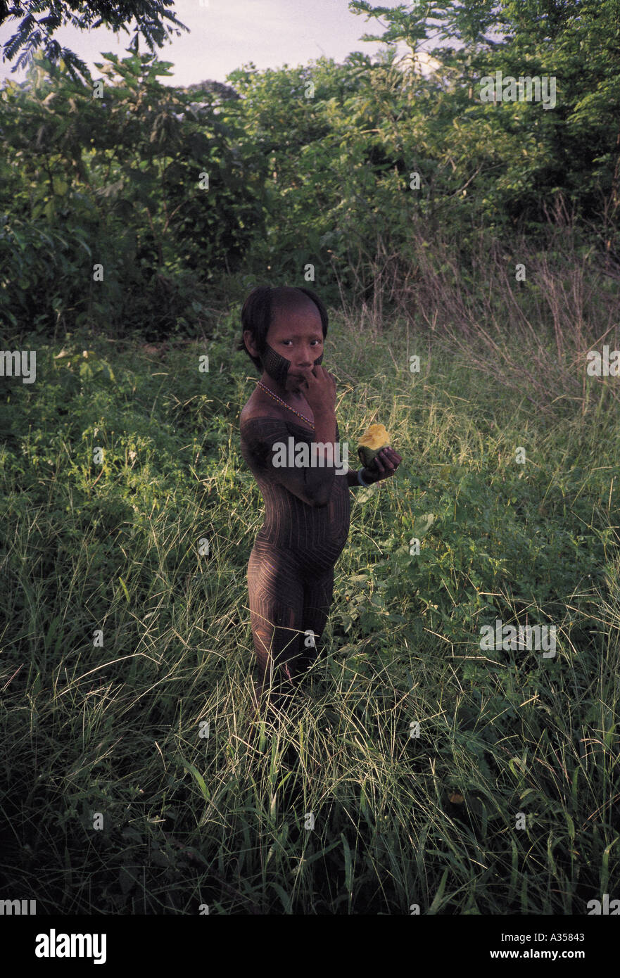 Xingu girl hi-res stock photography and images - Alamy