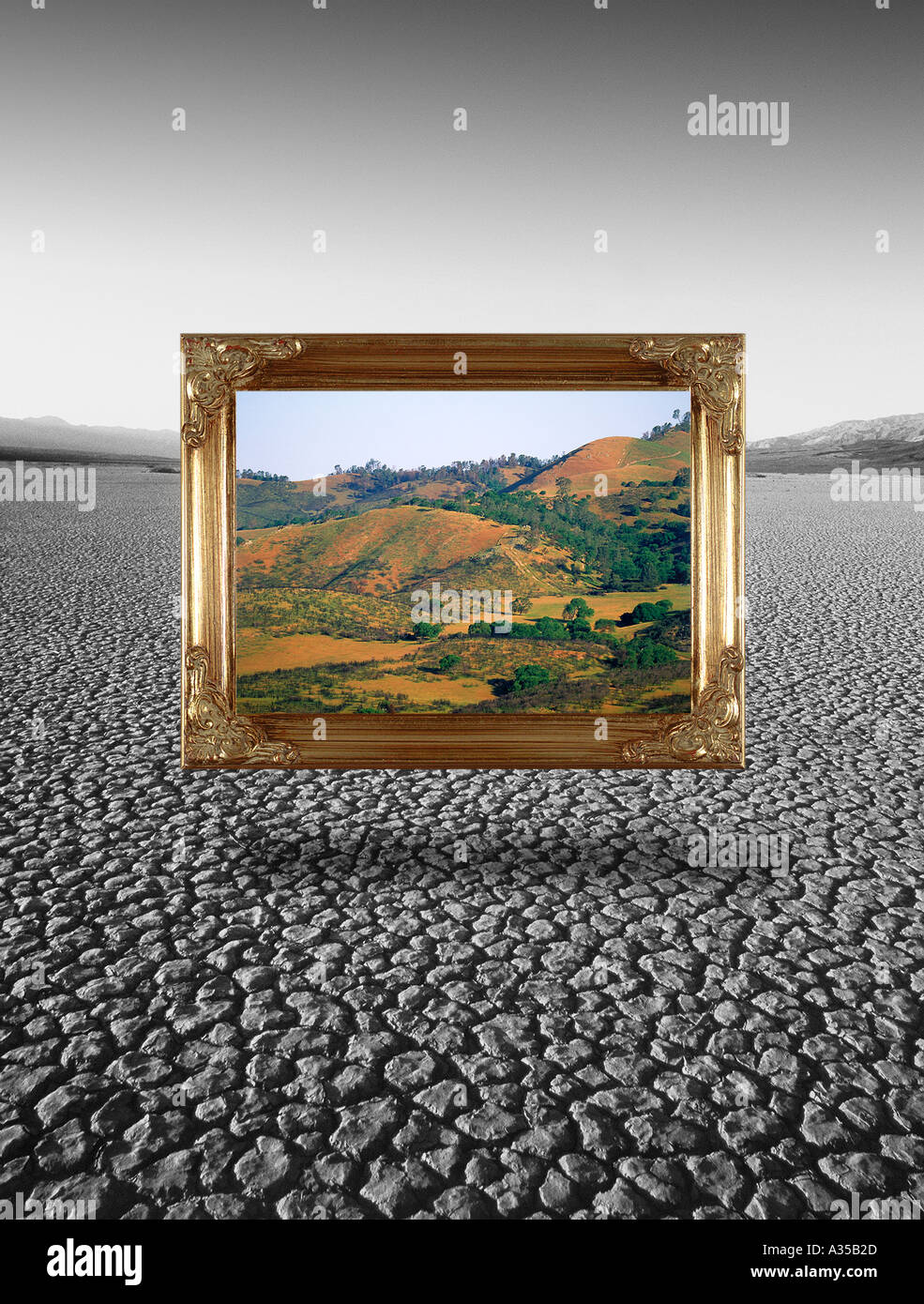 Black landscape picture frame hi-res stock photography and images - Alamy