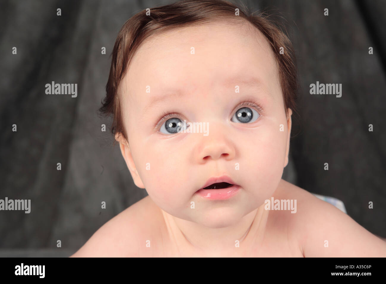Startled baby hi-res stock photography and images - Alamy