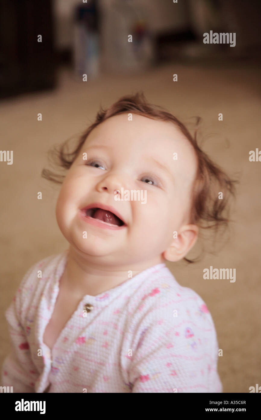 Kneel kneeling hi-res stock photography and images - Alamy