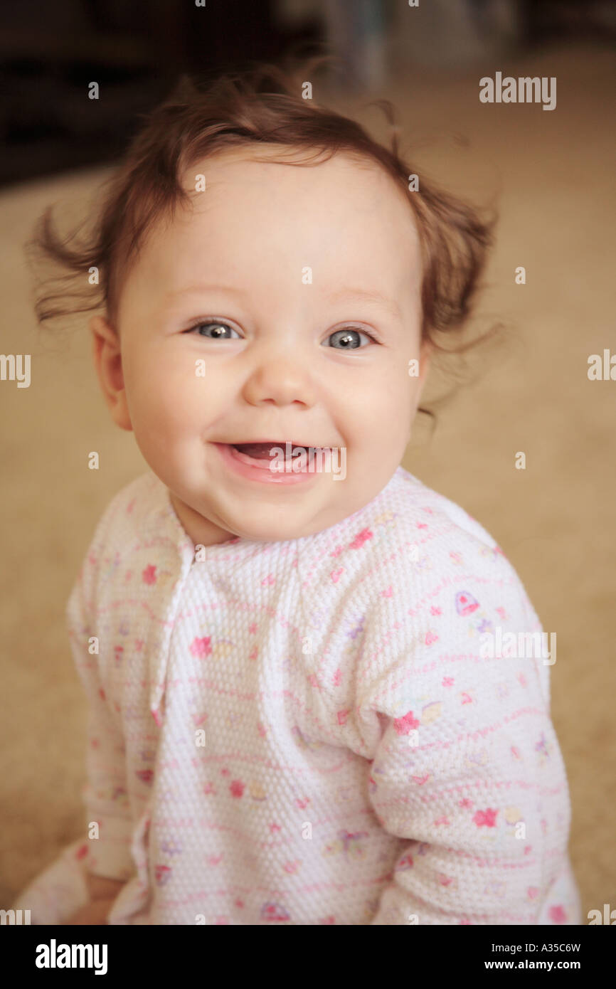 Kneel kneeling hi-res stock photography and images - Alamy